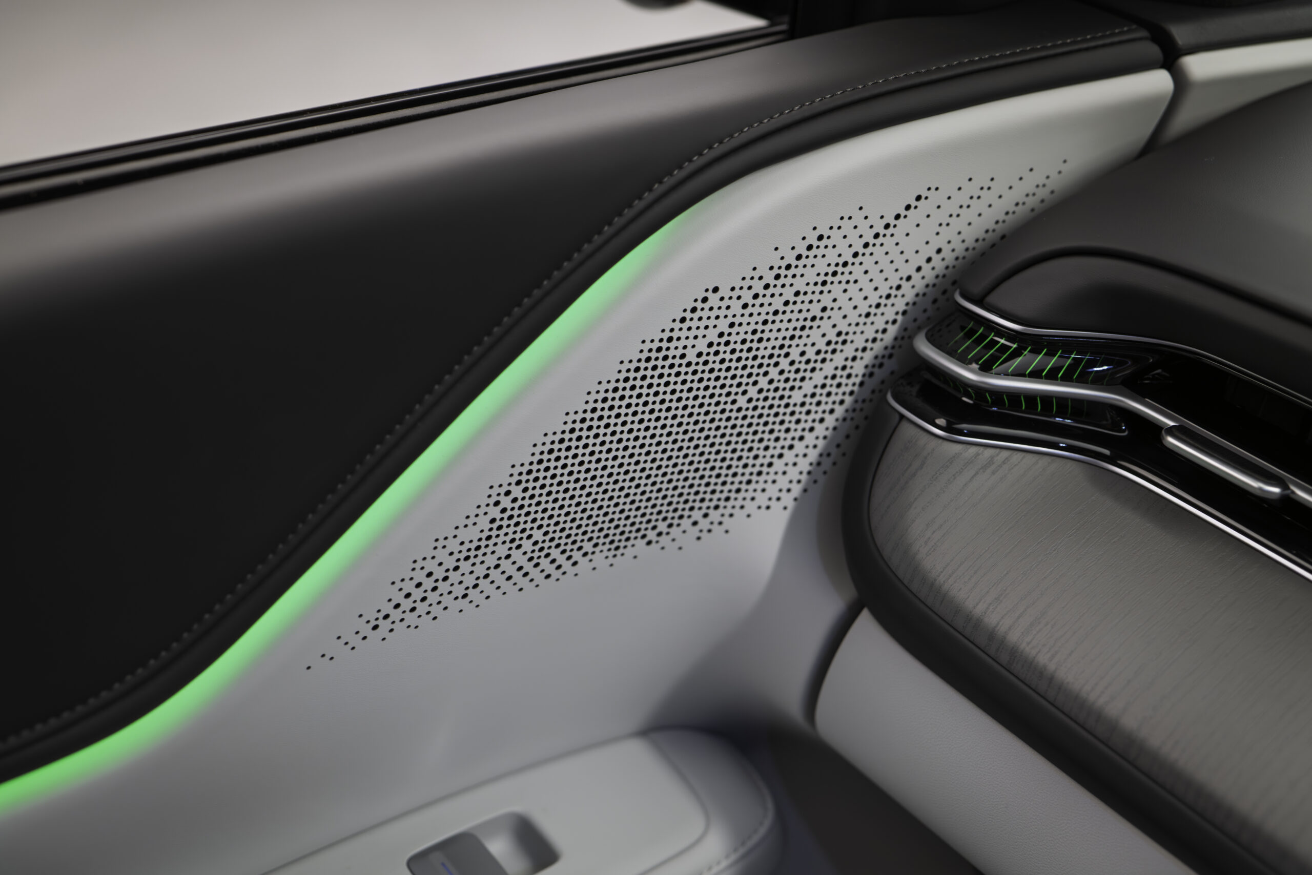 London Art Fair Partnership - XPENG UK